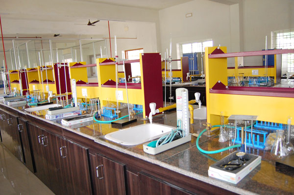 COURSES | G.P.Pharmacy College | D.Pharm & B.Pharm